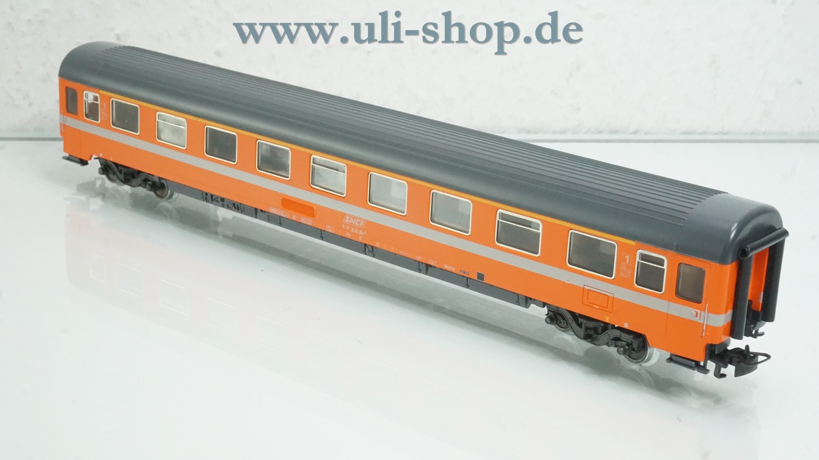 Märklin 4156 H0 Personenwagen Eurofimawagen 1. Klasse der SNCF